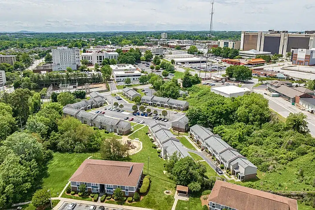 Spring Valley - 509 E Commerce Ave - High Point, NC | Rent.