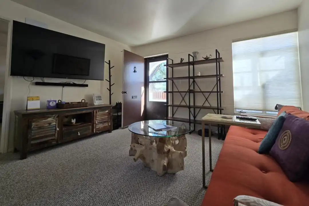 444 S Paseo Pena - Green Valley, AZ | Rent.