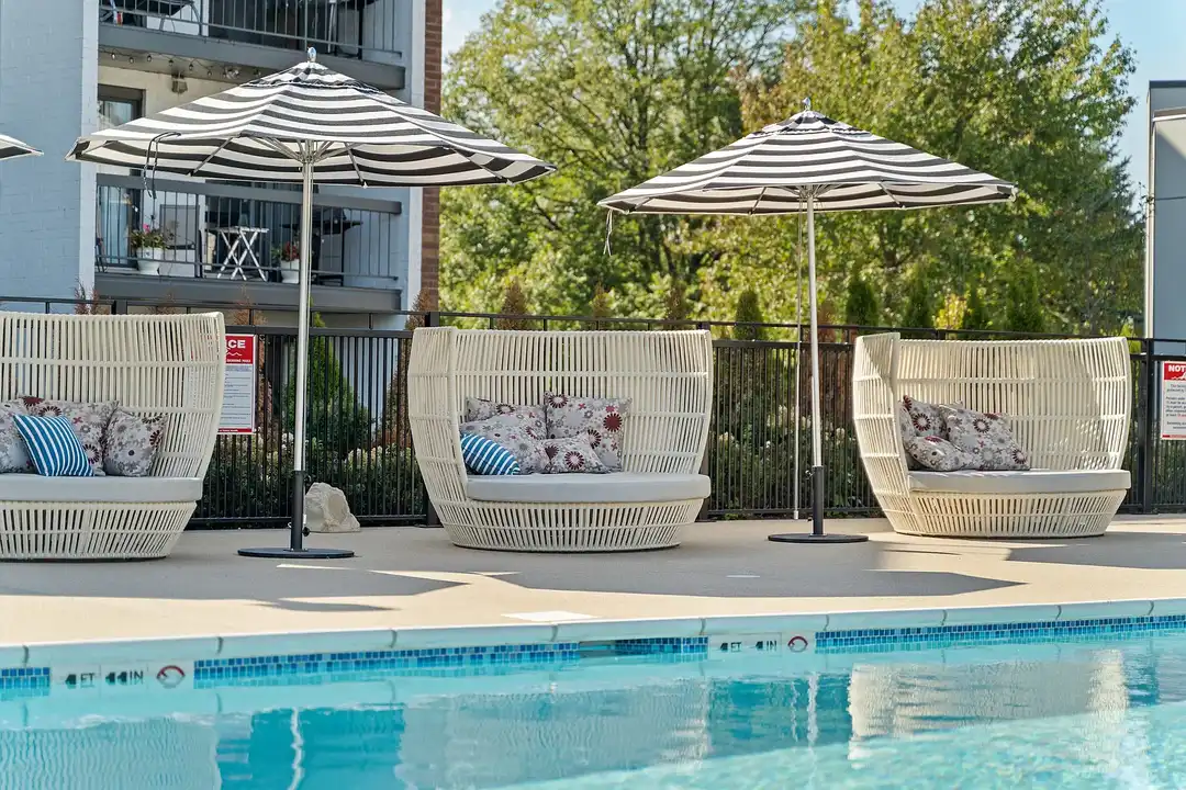 Residences at Lakeside - 830 Foxworth Blvd - Lombard, IL | Rent.