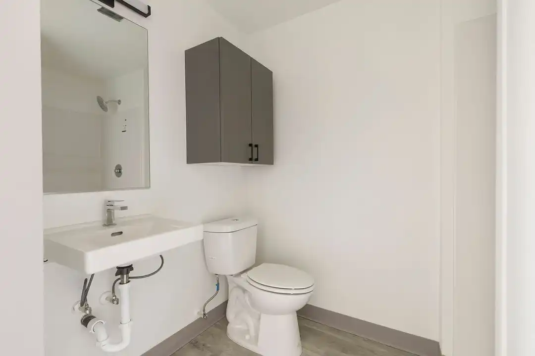 Columbia City Studios - 3019 S Angeline St - Seattle, WA | Rent.