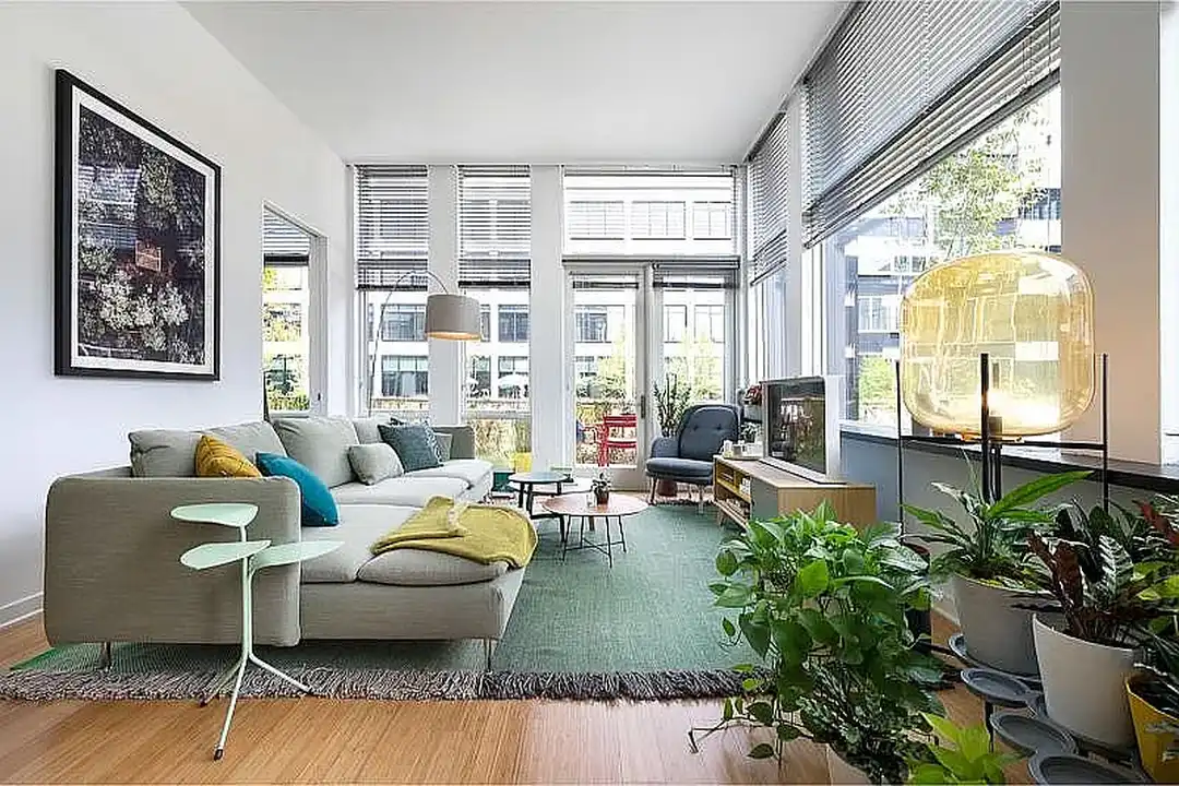 Harrison Urby - 200 Angelo Cifelli Dr - Harrison, NJ | Rent.