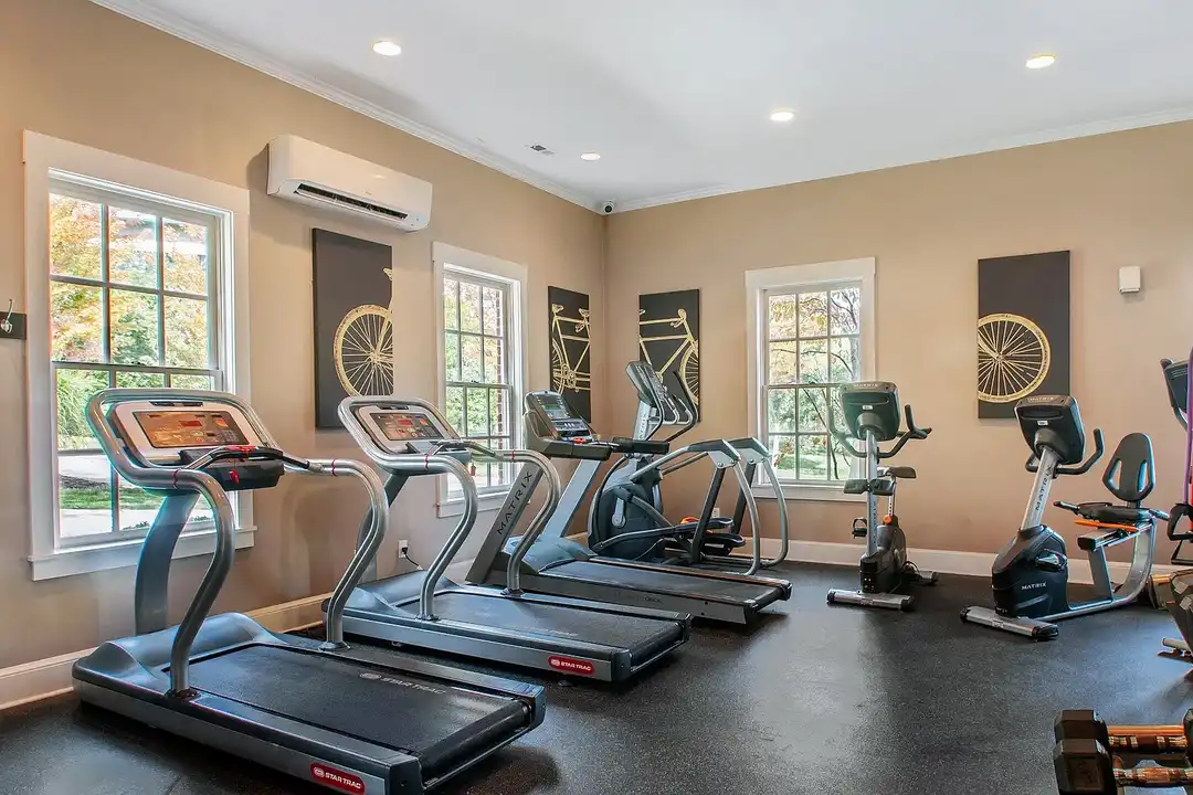 Christopher Wren Apartments and Townhomes - 501 Christopher Wren Dr ...