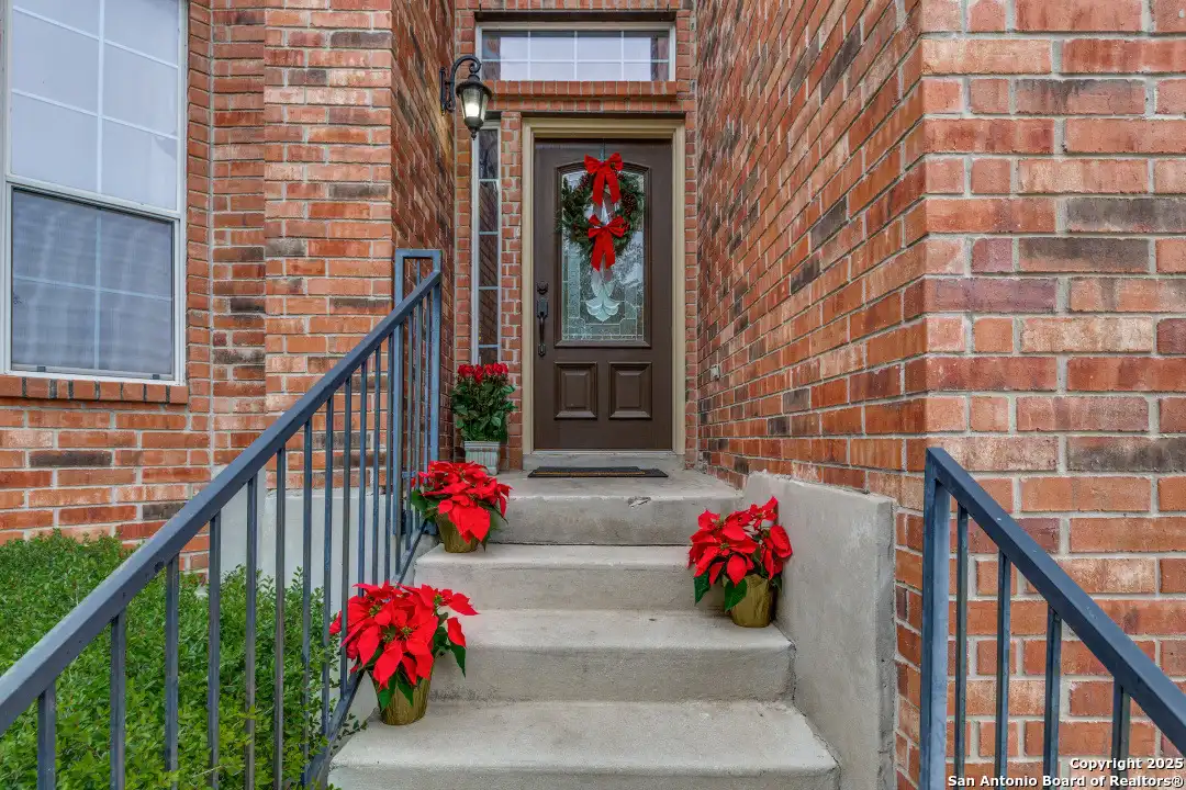 815 Midway Crest - San Antonio, TX | Rent.