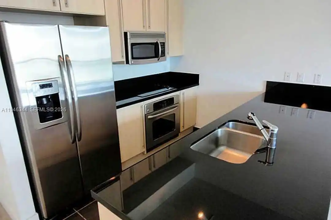 1111 SW 1st Ave unit 1624-N - Miami, FL | Rent.