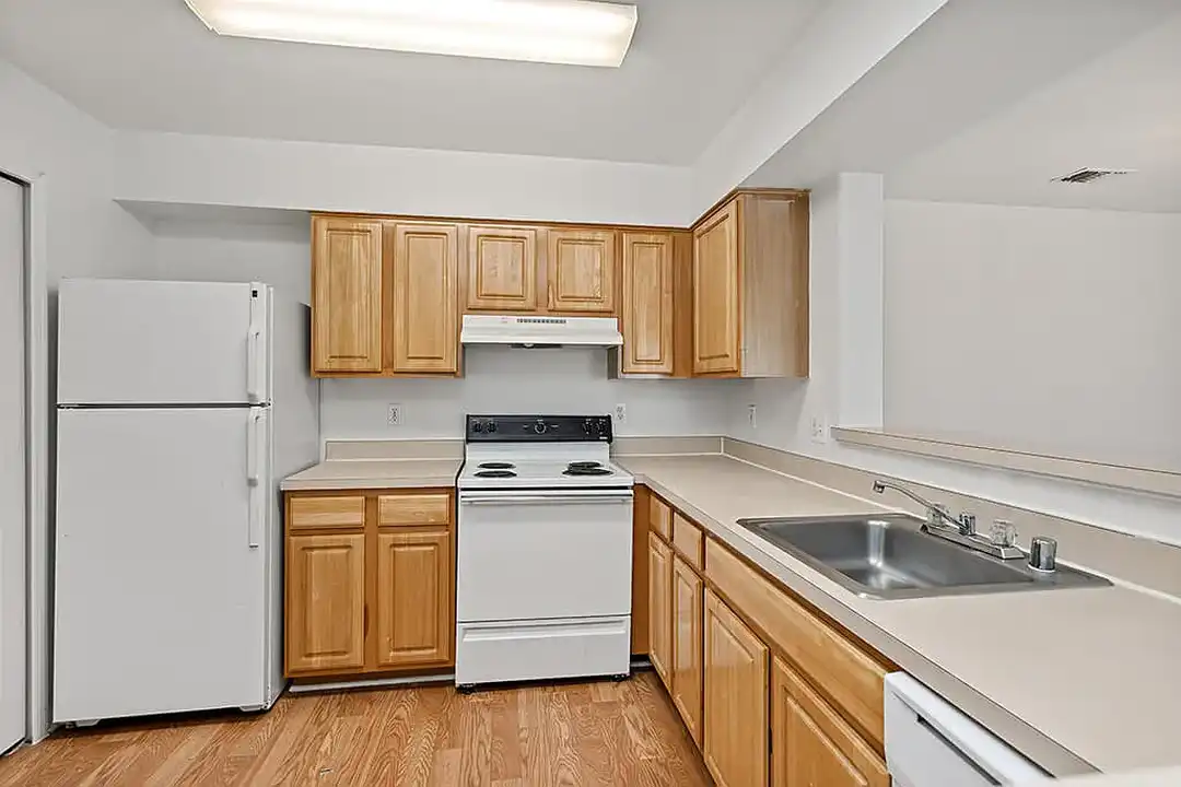 England Run North Apartments - 18 Newcastle Pl - Fredericksburg, VA | Rent.