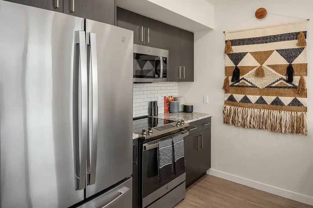 Broadstone Vin - 4106 Stone Way N - Seattle, WA | Rent.