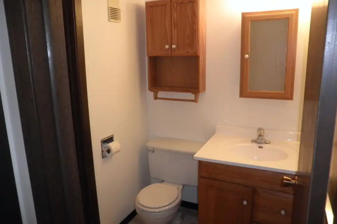4351 Lincoln Way unit B- 4421 - Sioux City, IA | Rent.