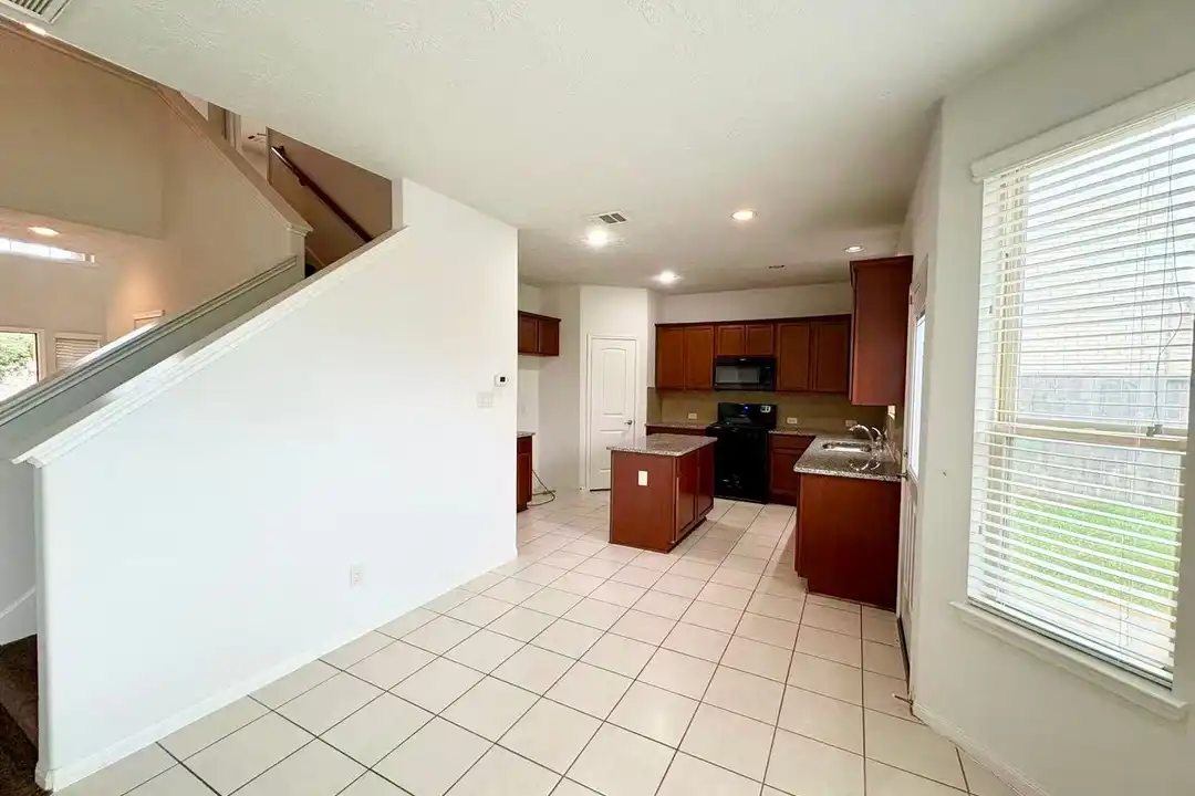 3722 Pantano Ct - Missouri City, TX | Rent.