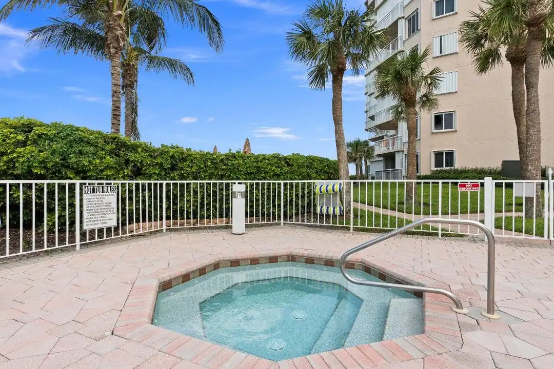 3870 Jimmy Buffett Mem Hwy unit 906 - Fort Pierce, FL | Rent.