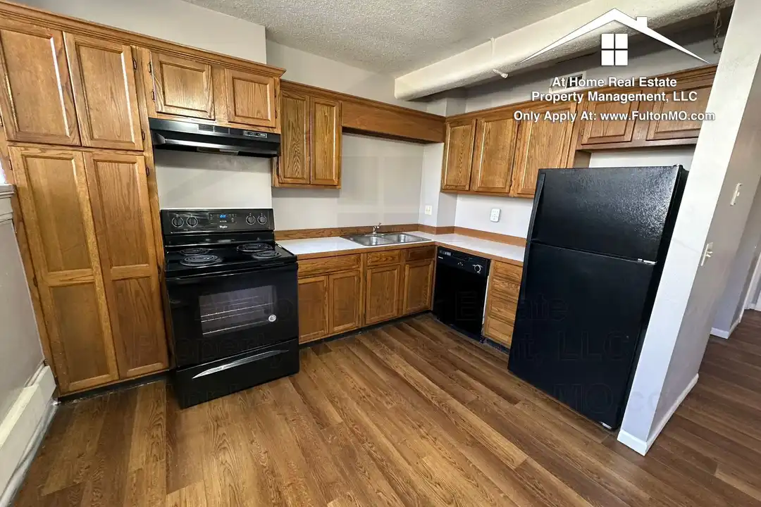 808 Center St unit 808-3 Center Street - Fulton, MO | Rent.