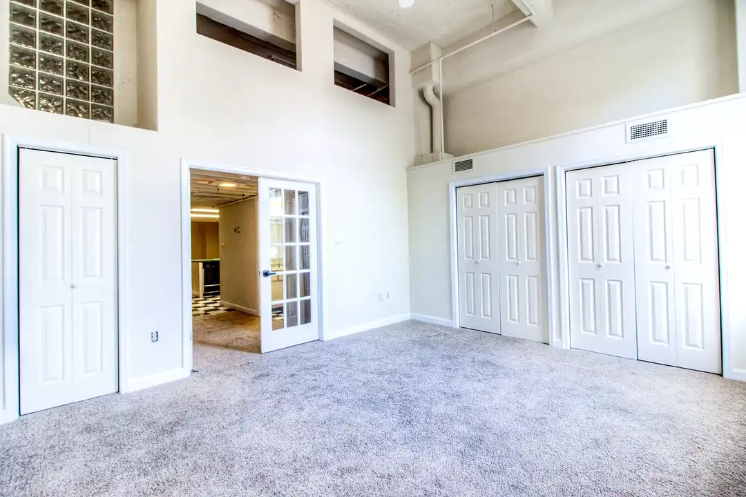 Sydnor Flats - 108 E Grace St - Richmond, VA | Rent.