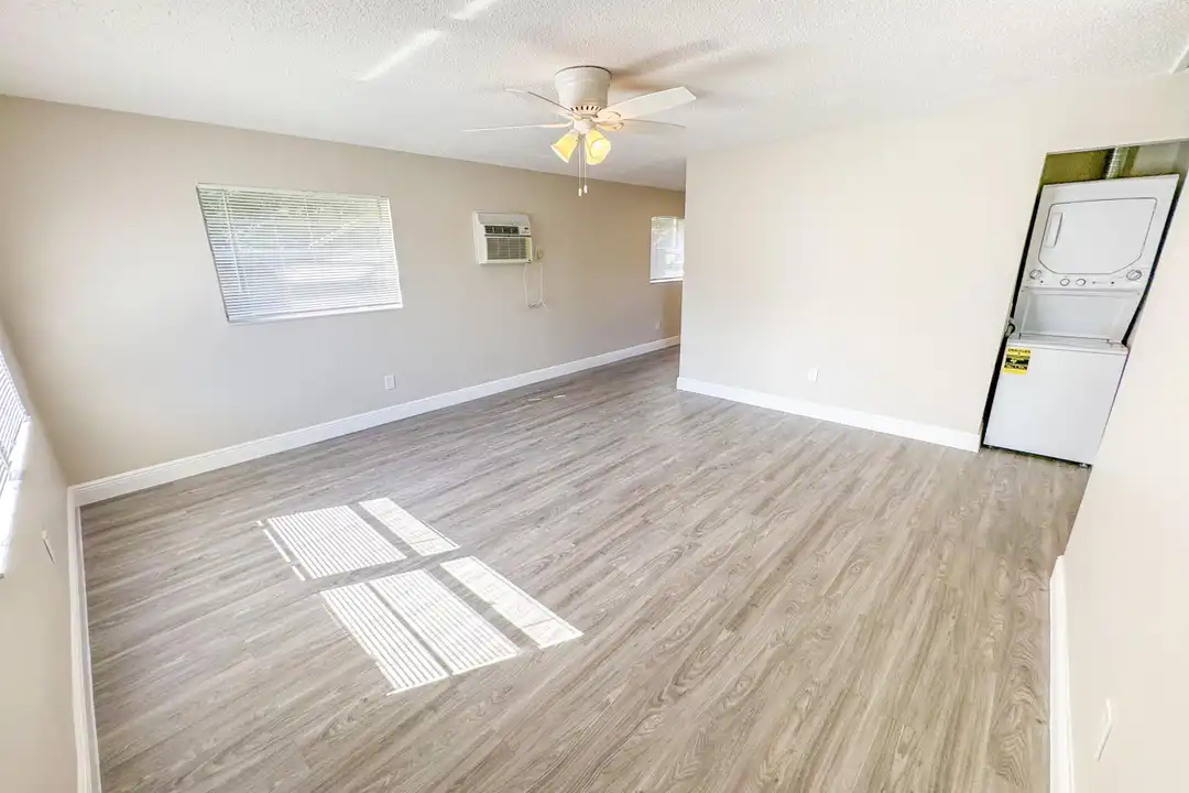 3445 Hi St - Lake Worth, FL | Rent.