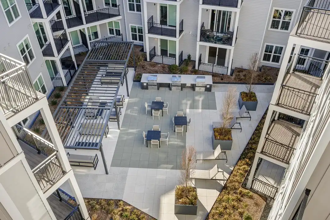Modera Woodbridge - 10 Main St - Woodbridge, NJ | Rent.