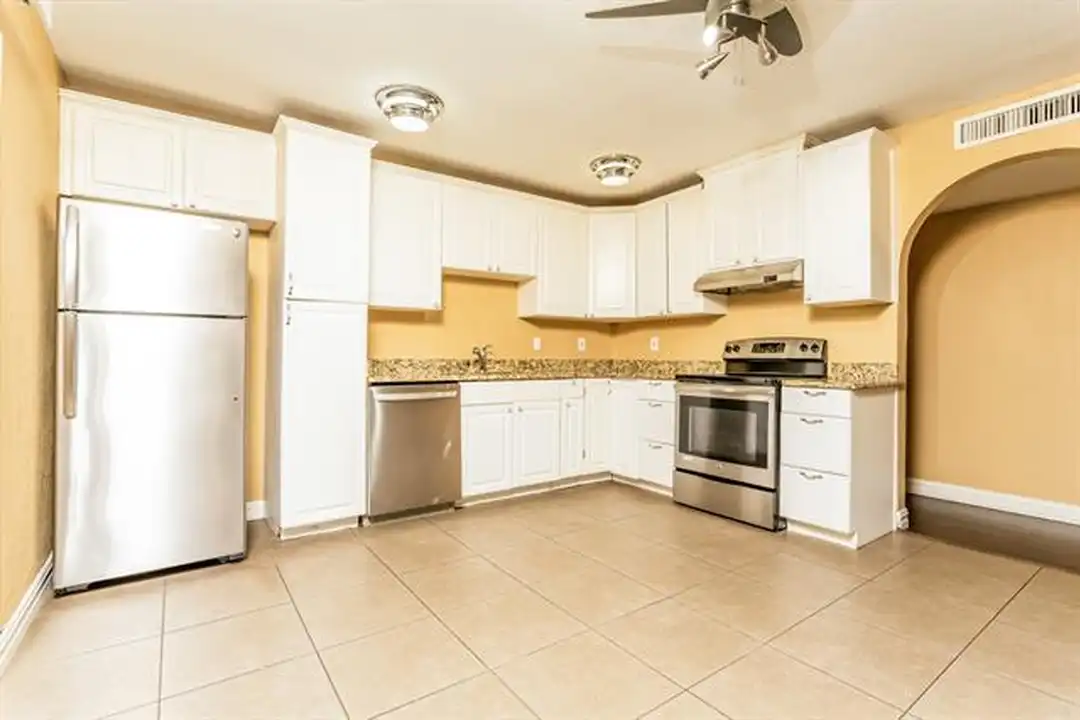 7418 Emory Oak Ln - Dallas, TX | Rent.