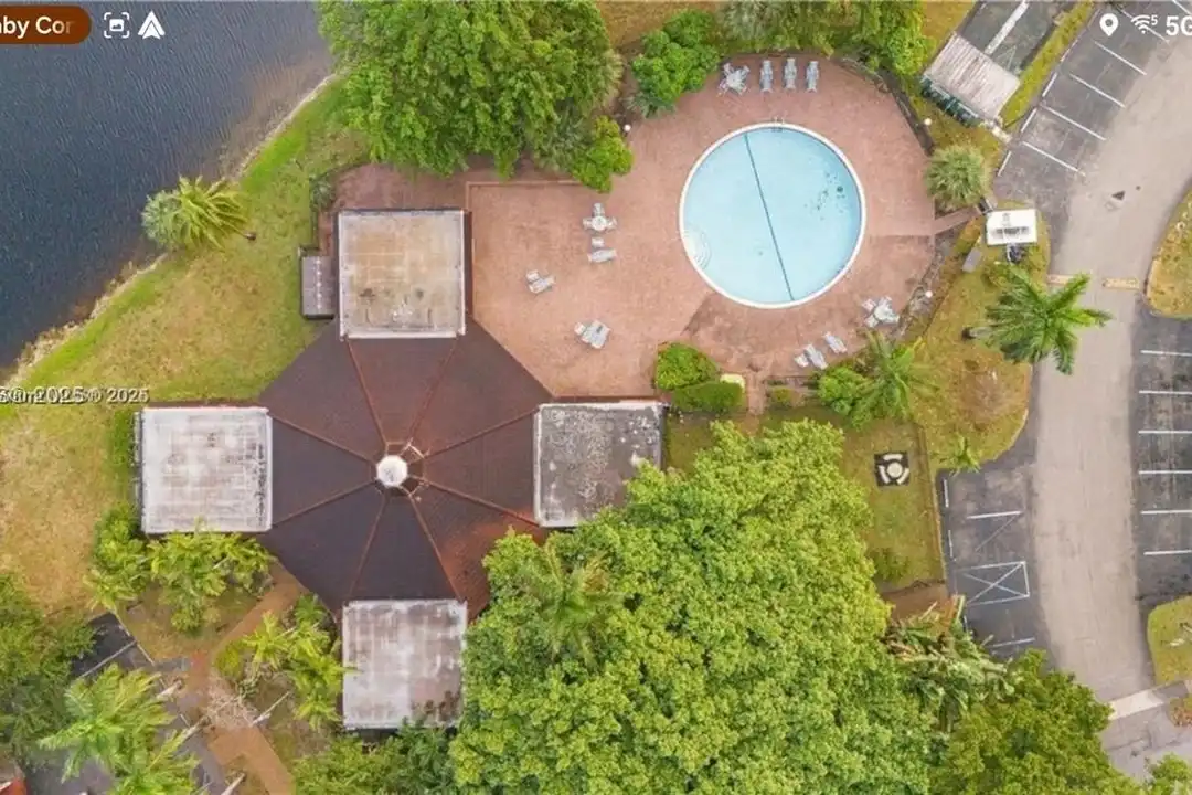 1080 Del Lago Cir #202 - Sunrise, FL | Rent.