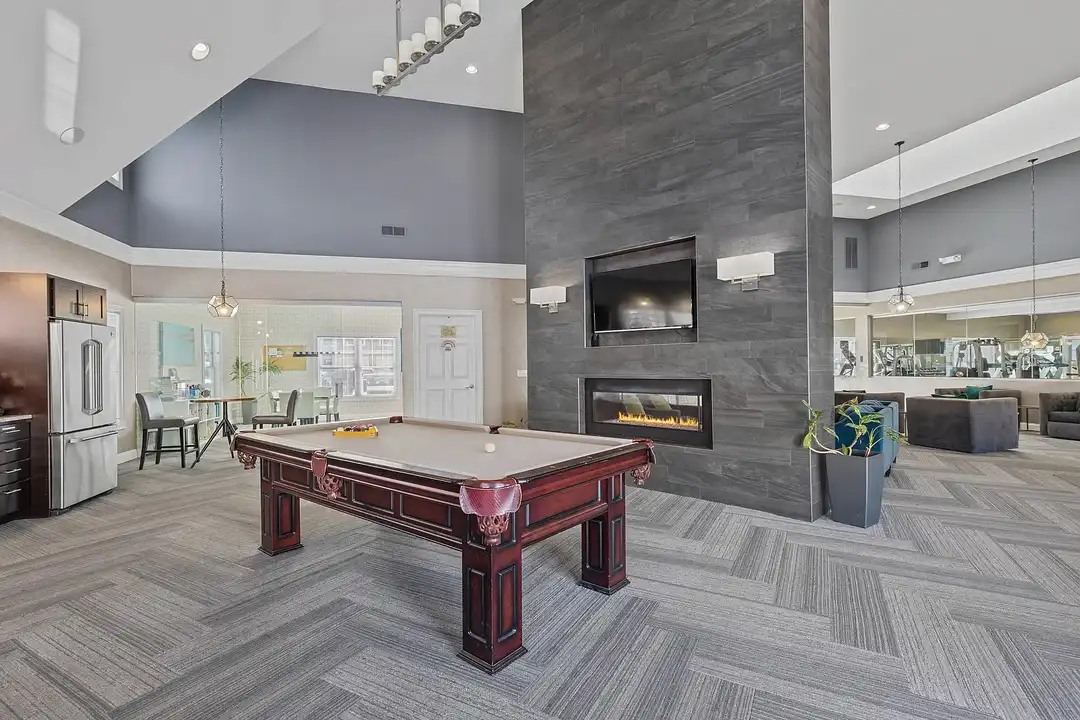 Mayfair Square - 71 Mayfair Sq - Danbury, CT | Rent.