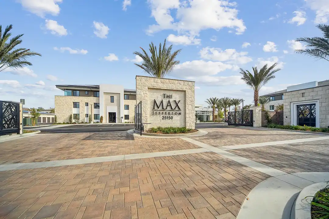 The Max on Jefferson - 25150 Jefferson Ave - Murrieta, CA | Rent.
