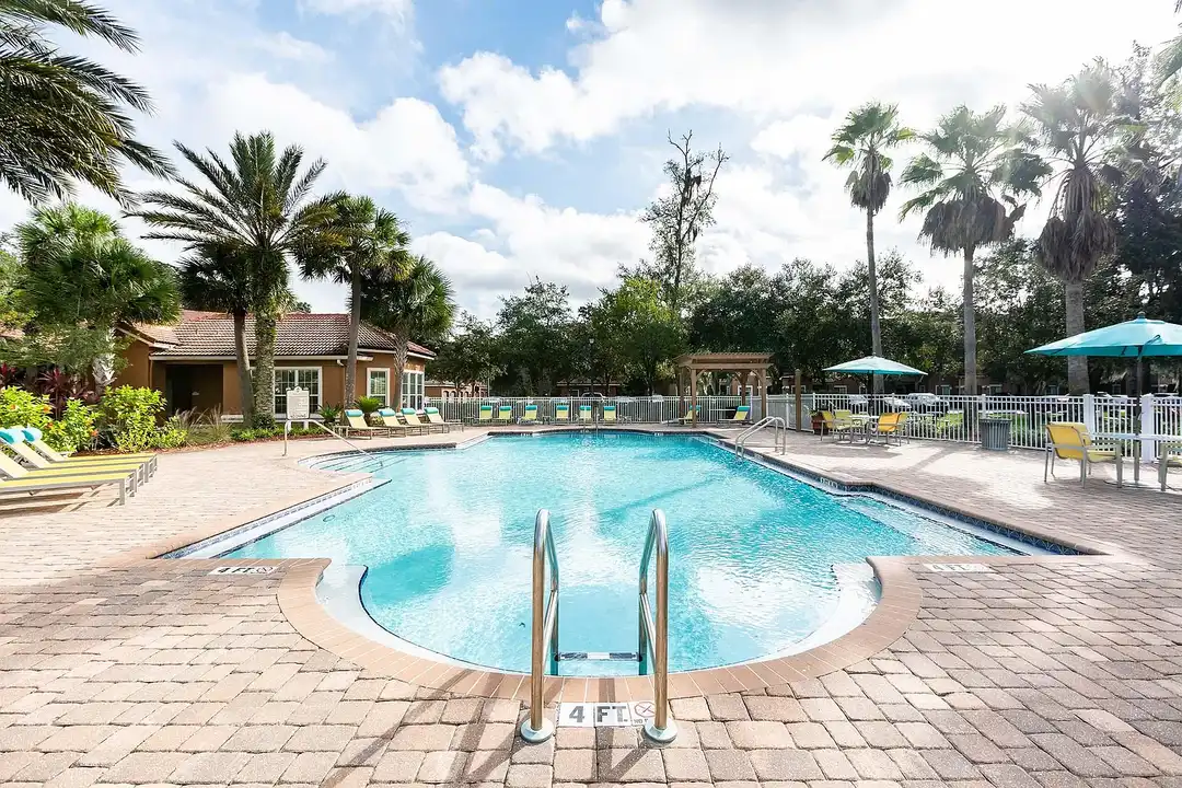 Florida Club at Deerwood - 4890 Florida Club Cir - Jacksonville, FL | Rent.