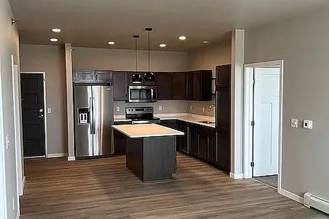 Skaff Apartments - Fargo - 4955 17th Ave S - Fargo, ND | Rent.
