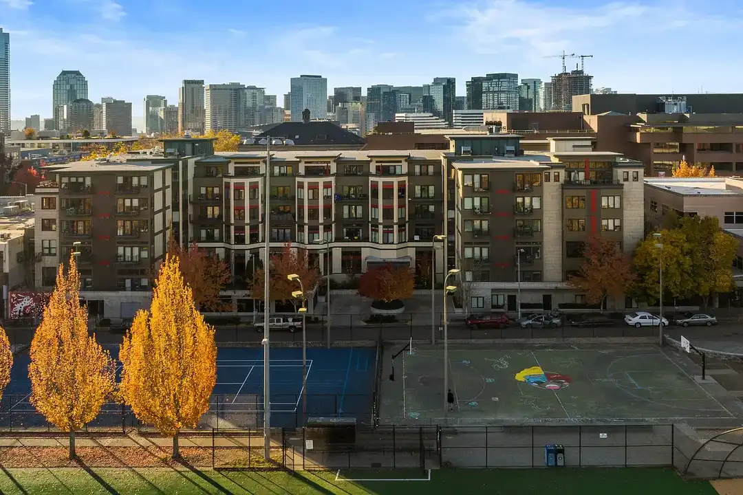 The Broadway Building - 1641 Nagle Pl - Seattle, WA | Rent.