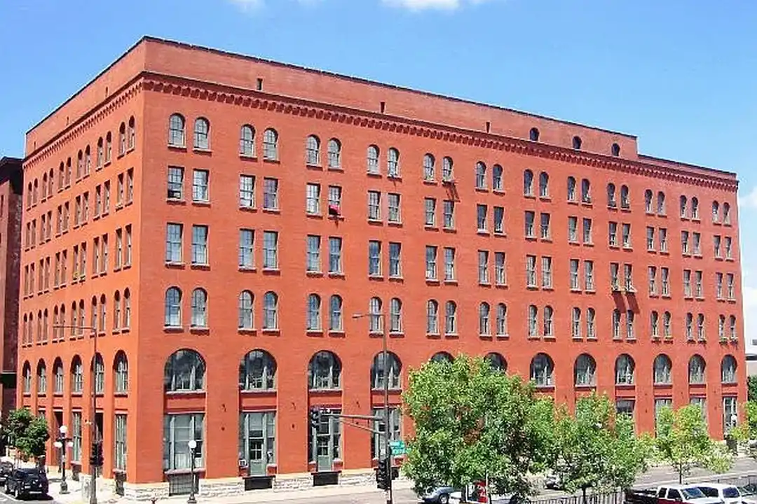 Tilsner Artist Lofts - 300 Broadway St - Saint Paul, MN | Rent.