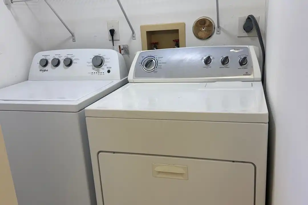 7340 NW 1st St unit 102 - Plantation, FL | Rent.