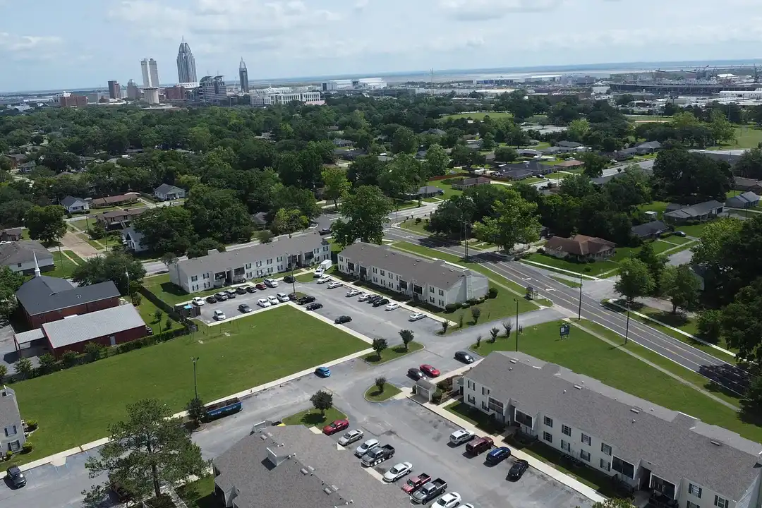 Brookley Pointe - 600 S Washington Ave - Mobile, AL | Rent.