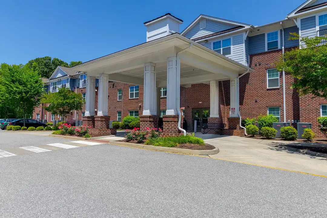 Snowden Senior - 1115 Briarfield Rd - Newport News, VA | Rent.
