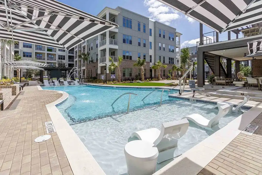 The Felicity on Perry - 1150 E Perry Ln - Savannah, GA | Rent.