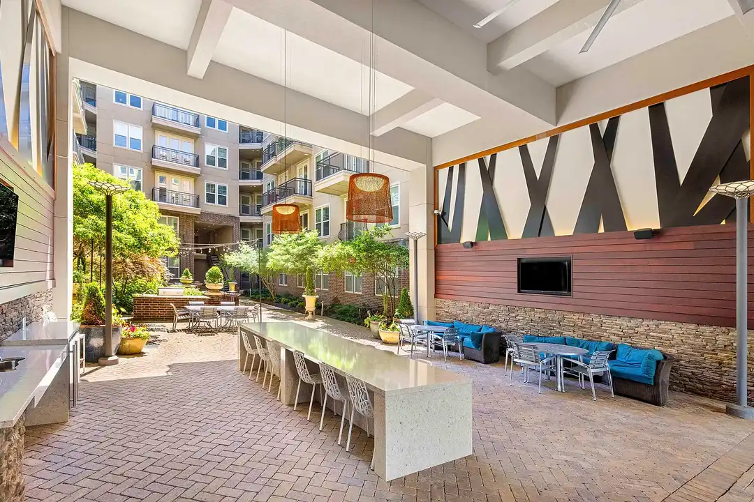 305 Centennial Olympic Park Dr Nw