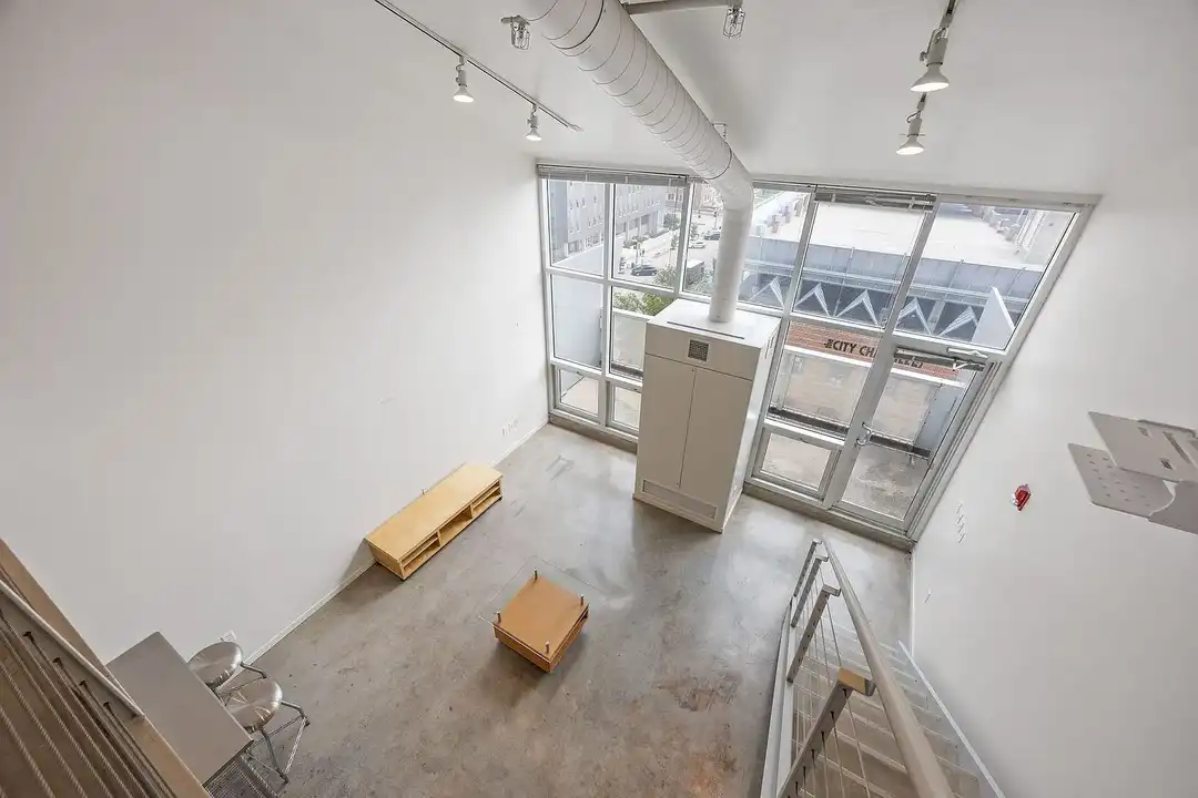Vogel House - 255 Iowa Ave - Iowa City, IA | Rent.