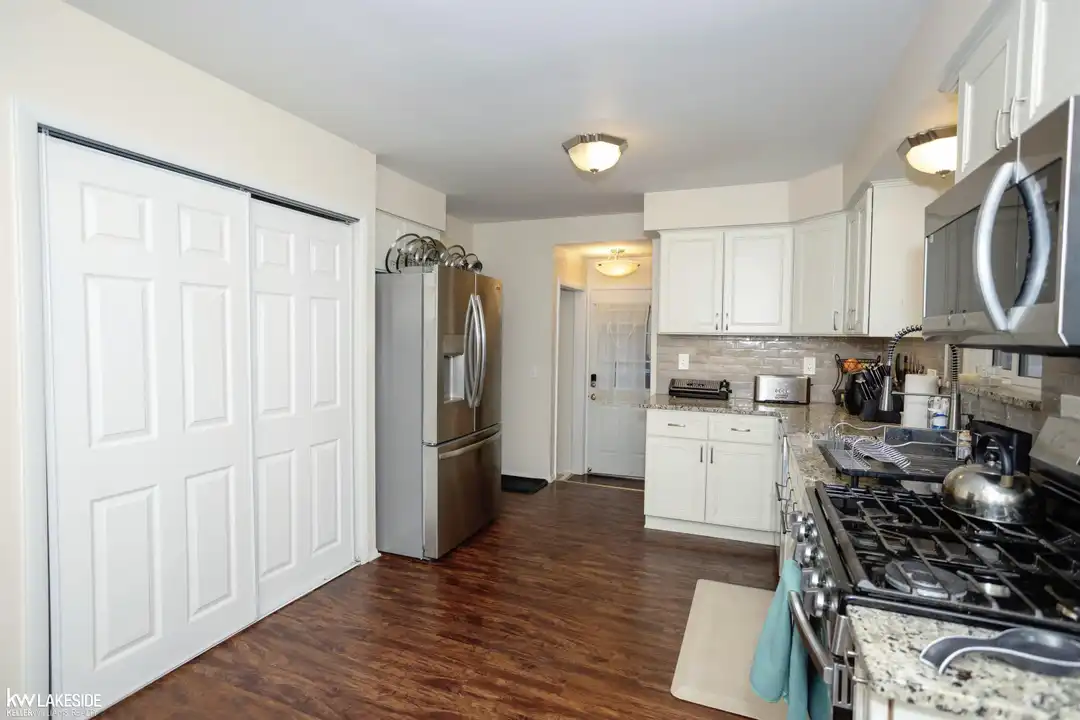 28115 Little Mack Ave - Saint Clair Shores, MI | Rent.