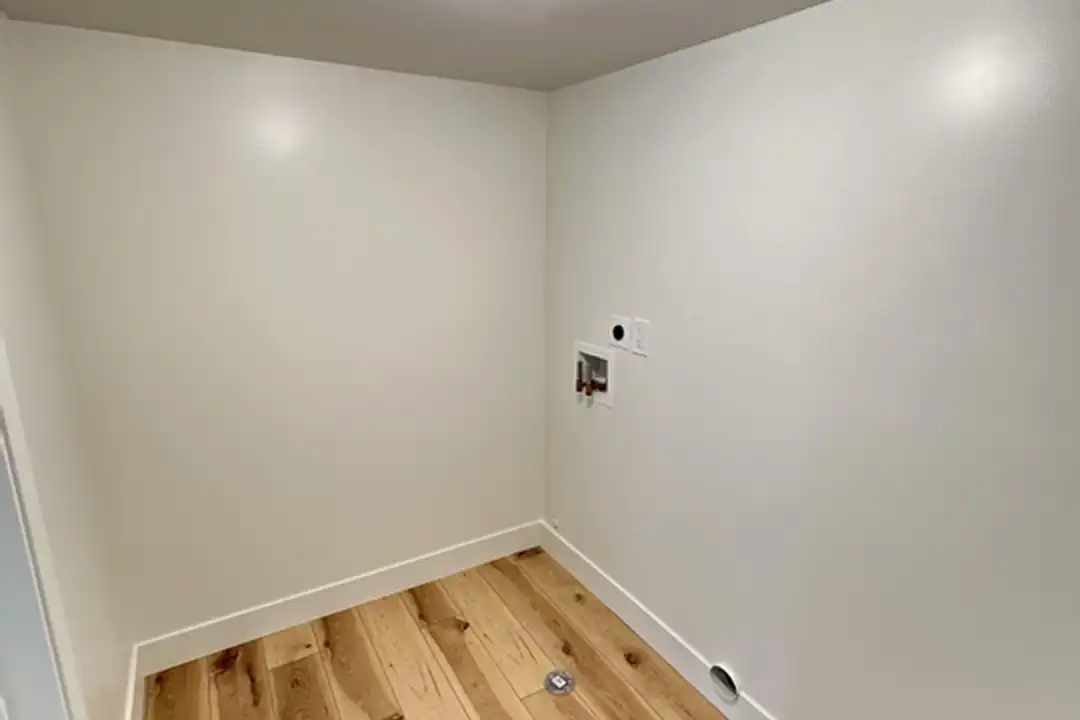 10218 Snow Iris Way - Sandy, UT | Rent.