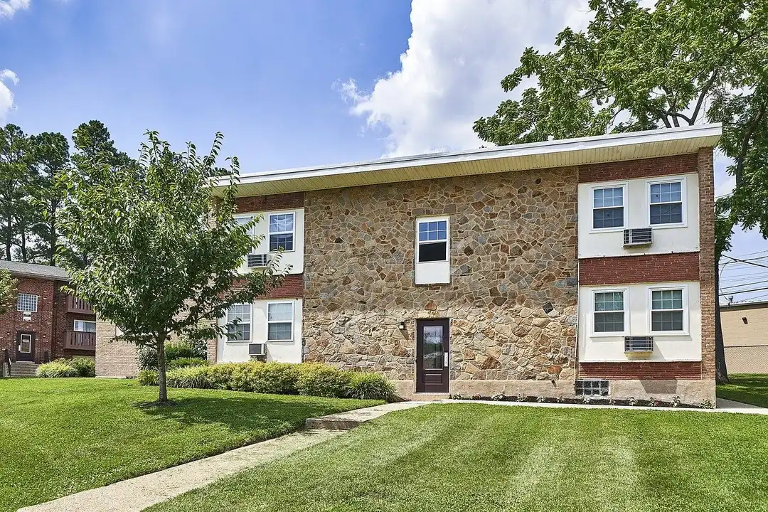 Chestnut Run Village - 12 W Mary Ella Dr - Wilmington, DE | Rent.