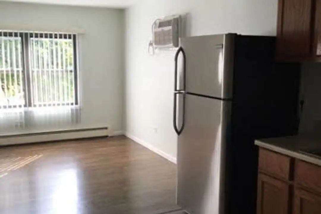 7632 S Stewart Ave - Chicago, IL | Rent.
