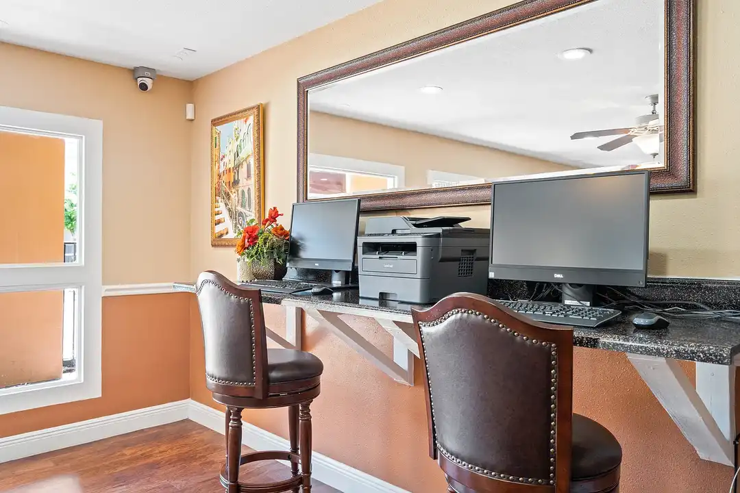 The Park at Saronno - 10580 Hammerly Blvd - Houston, TX | Rent.