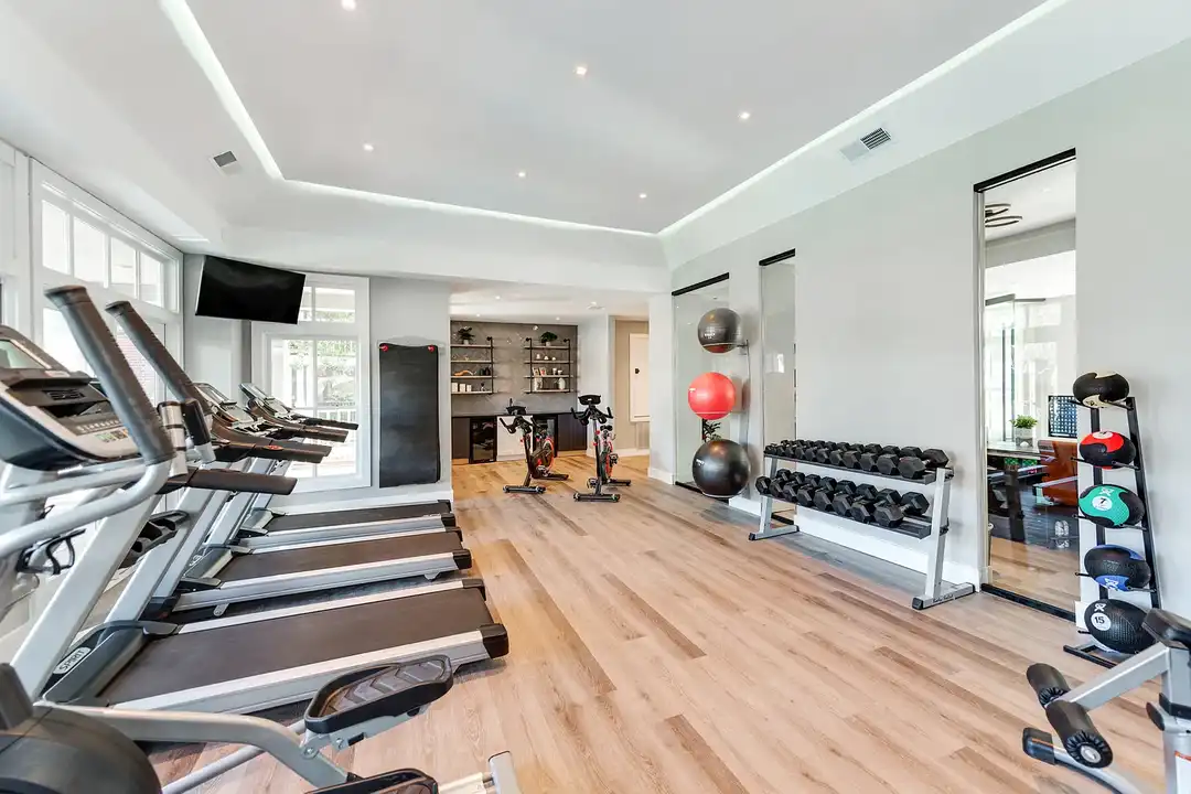 Safire at Matthews - 7900 Krefeld Dr - Charlotte, NC | Rent.