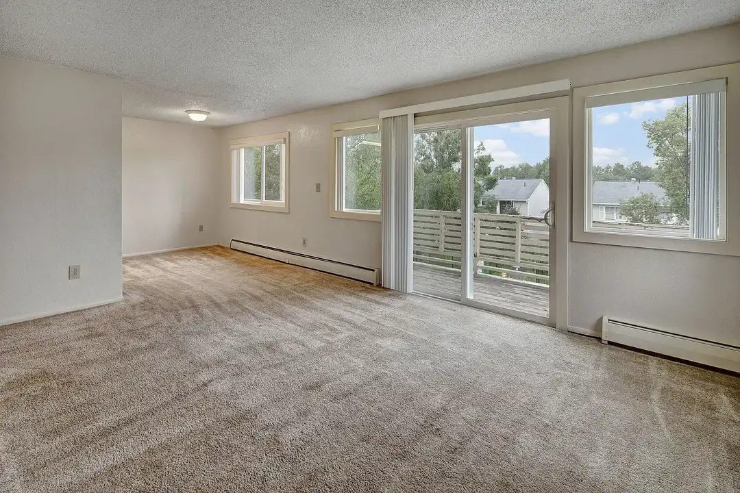 Arctic Sun - 625 W 46th Ave - Anchorage, AK | Rent.