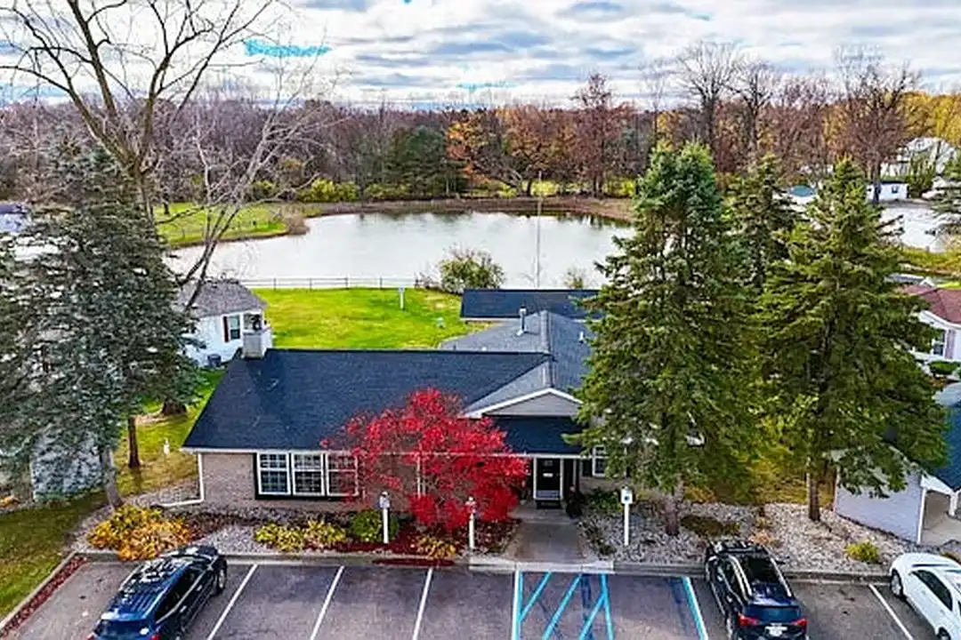 Flushing Estates - 7416 Gillette Rd - Flushing, MI | Rent.