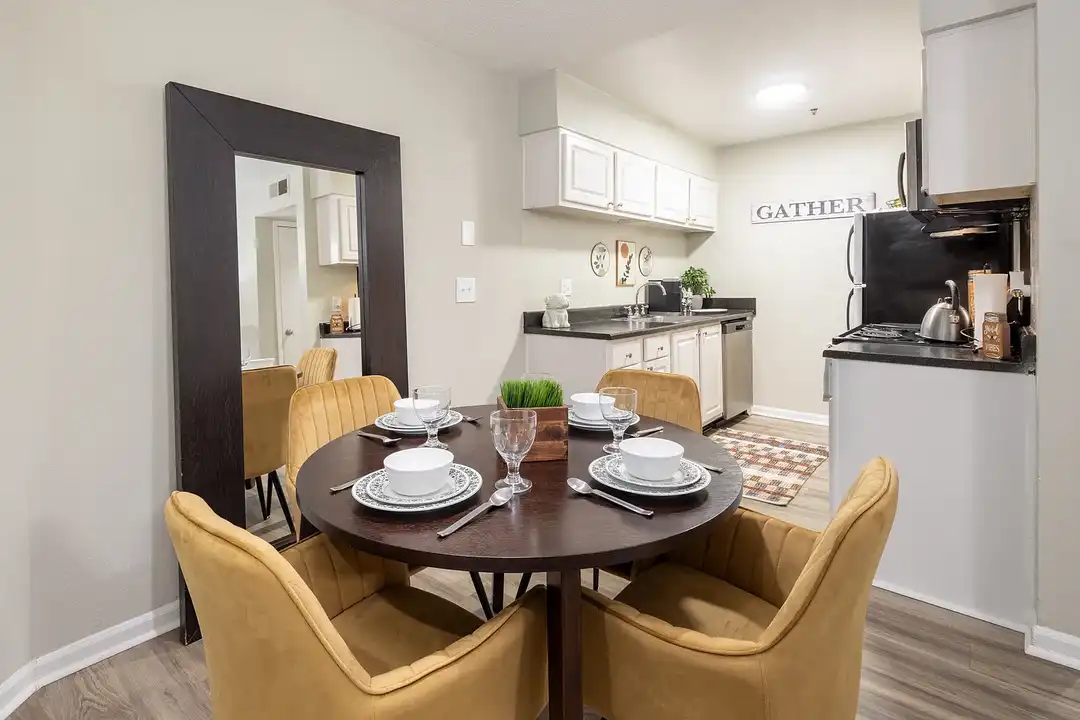 Regency Square - 3250 Mercer University Dr - Chamblee, GA | Rent.