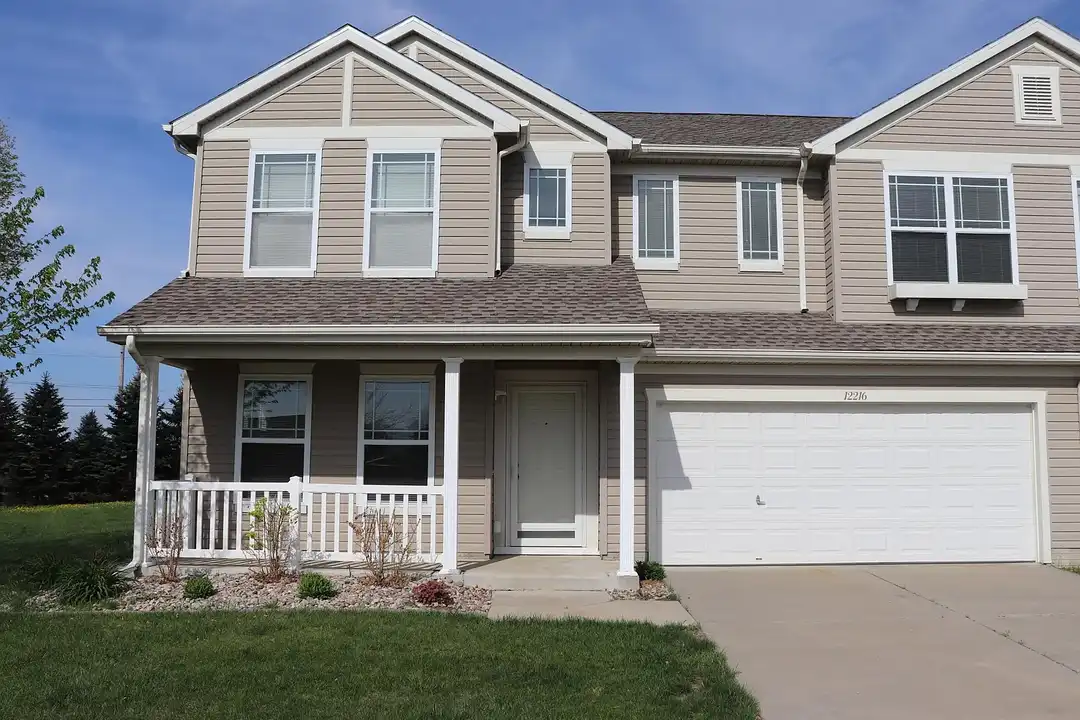 Rising View - 3116 Lockbourne Dr - Bellevue, NE | Rent.