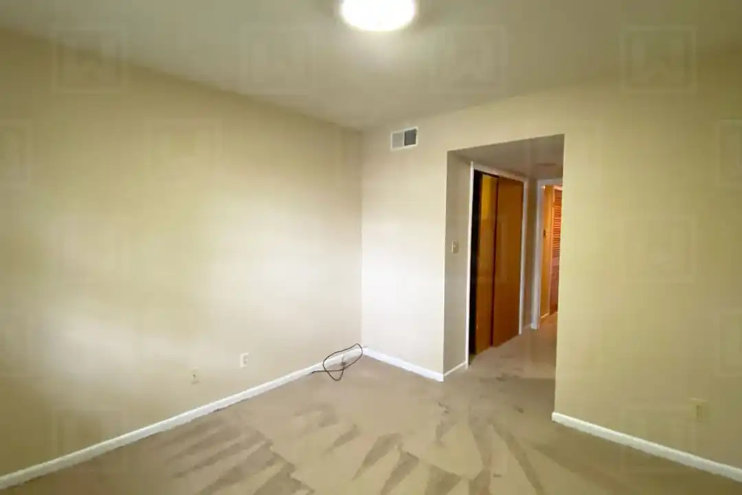 Club View Apartments - 8917 Roebuck Blvd - Birmingham, AL | Rent.