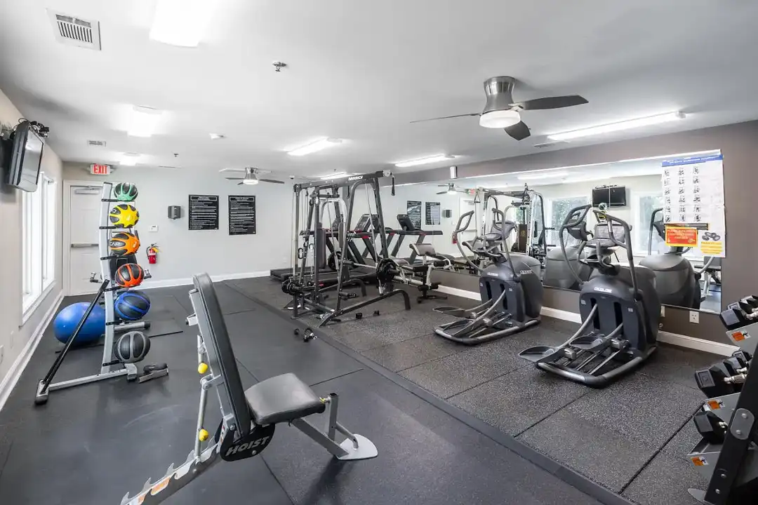 Regency Square - 3250 Mercer University Dr - Chamblee, GA | Rent.