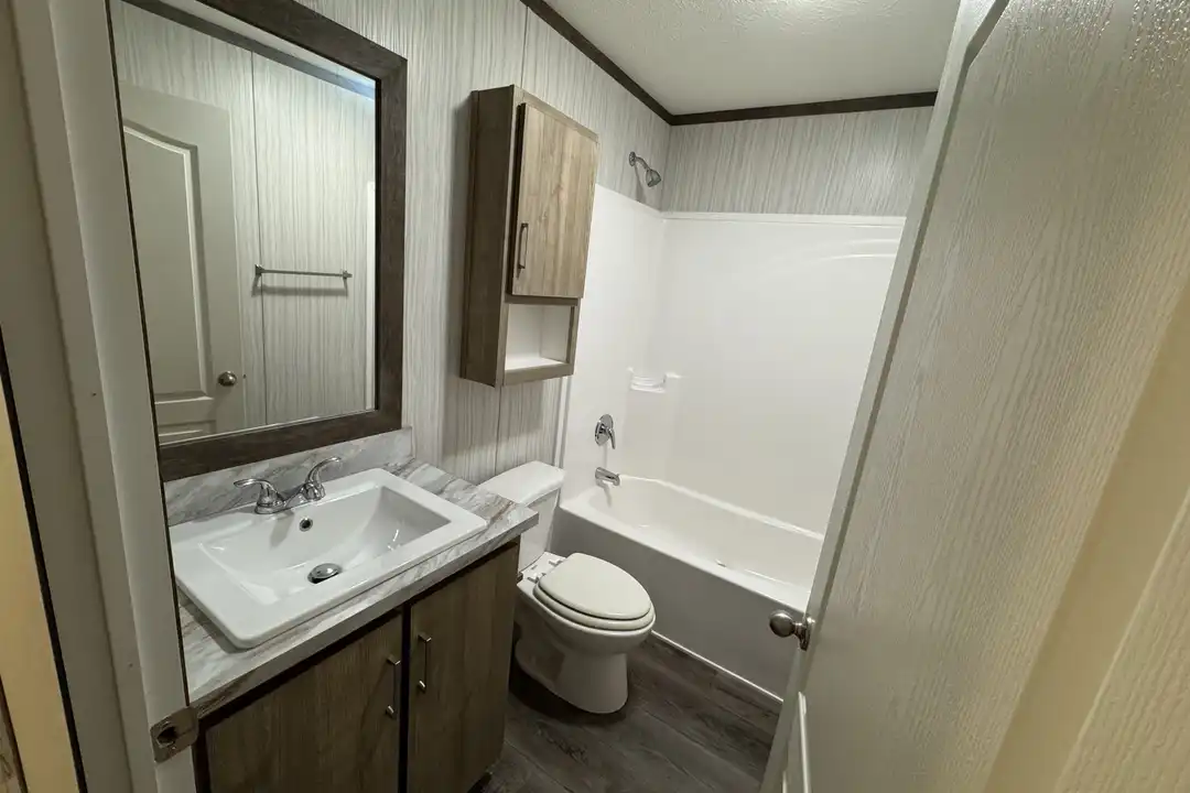 79 Elm #79 - Highland, MI | Rent.