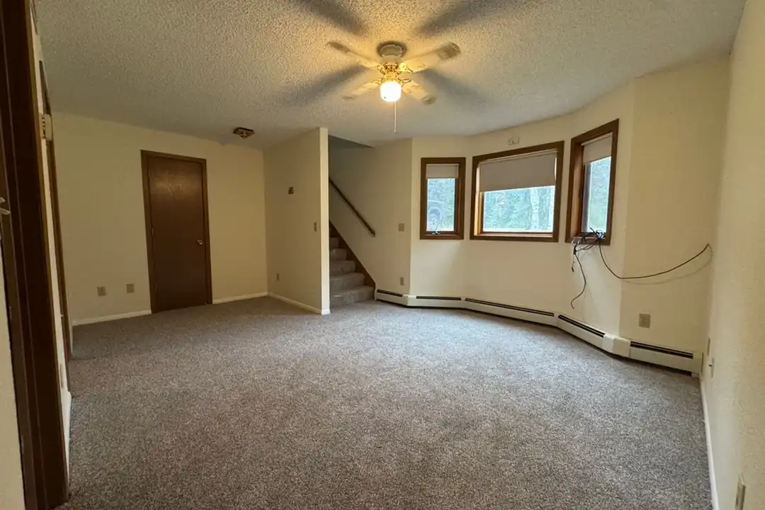 3041 Timberbrook Dr - North Pole, AK | Rent.