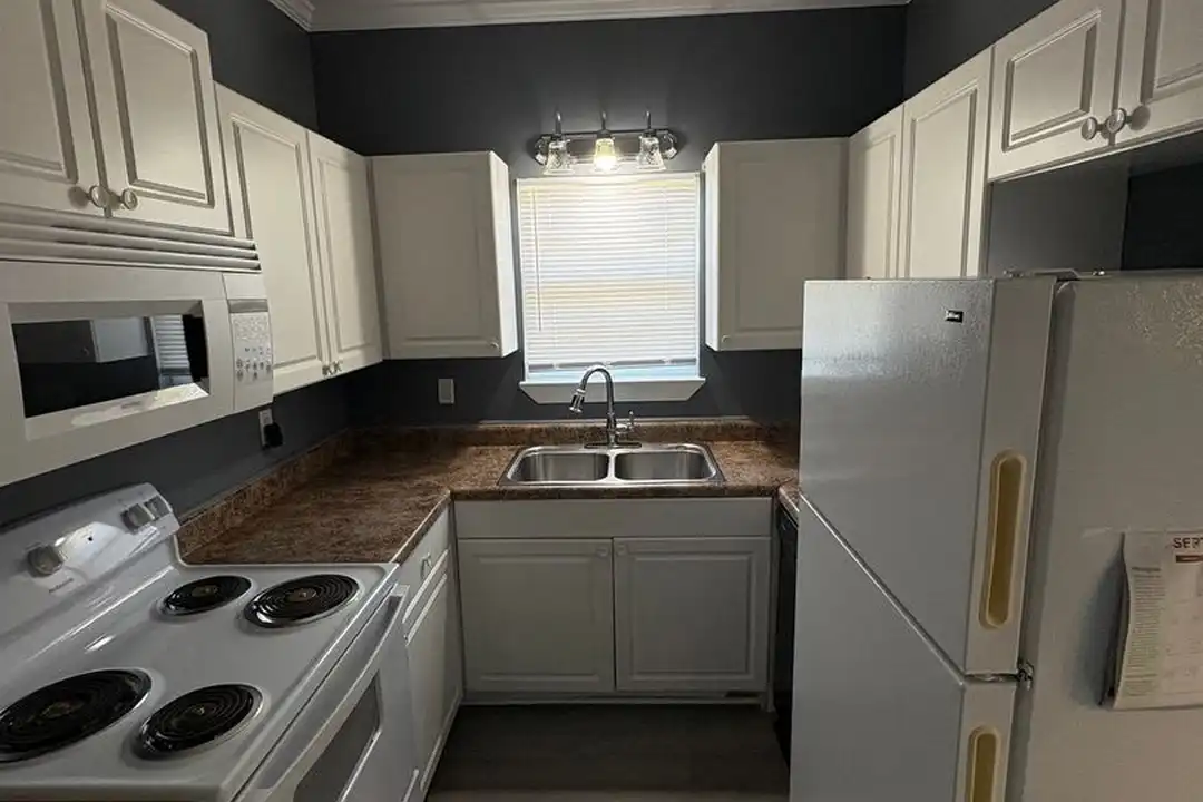 235 Yvon St - Odenville, AL | Rent.