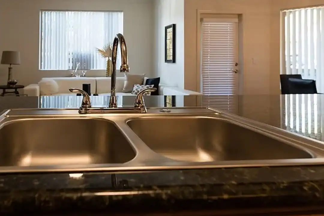 Red Rox Villas - 5401 E Van Buren St - Phoenix, AZ | Rent.