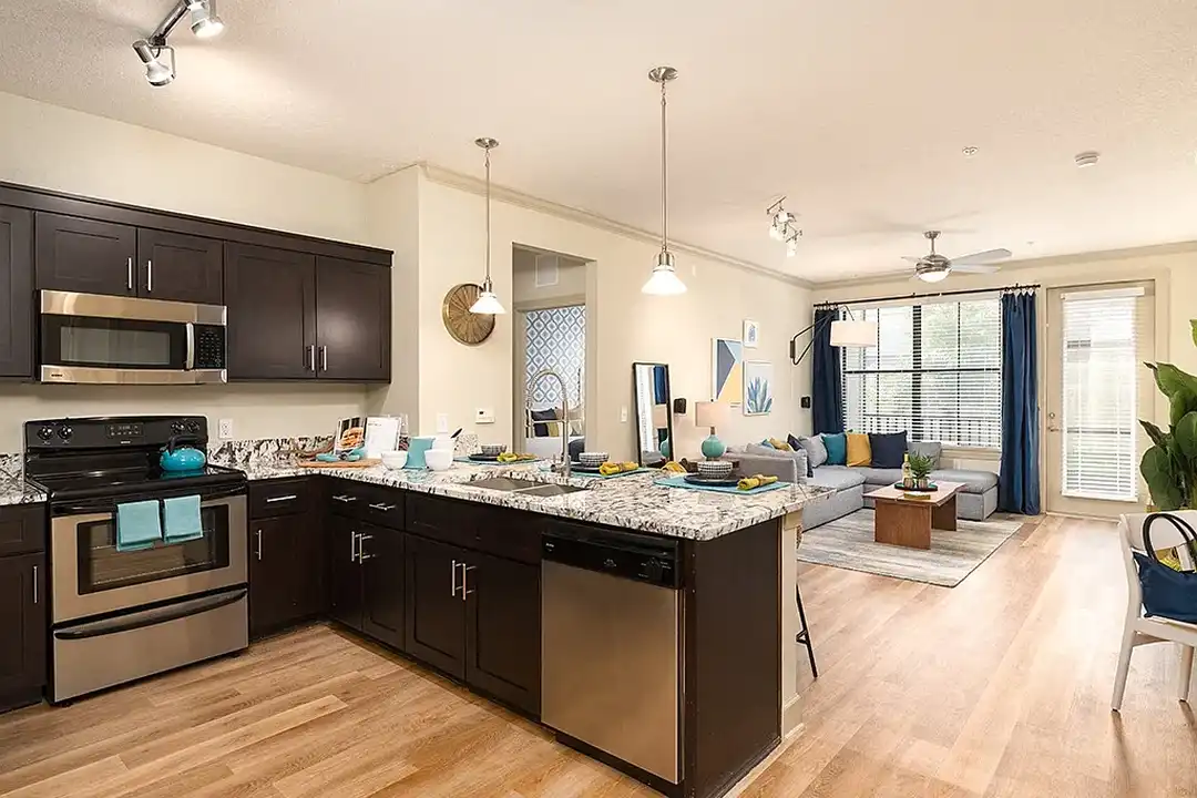 Citigate Apartments - 8451 Gate Pkwy W - Jacksonville, FL | Rent.