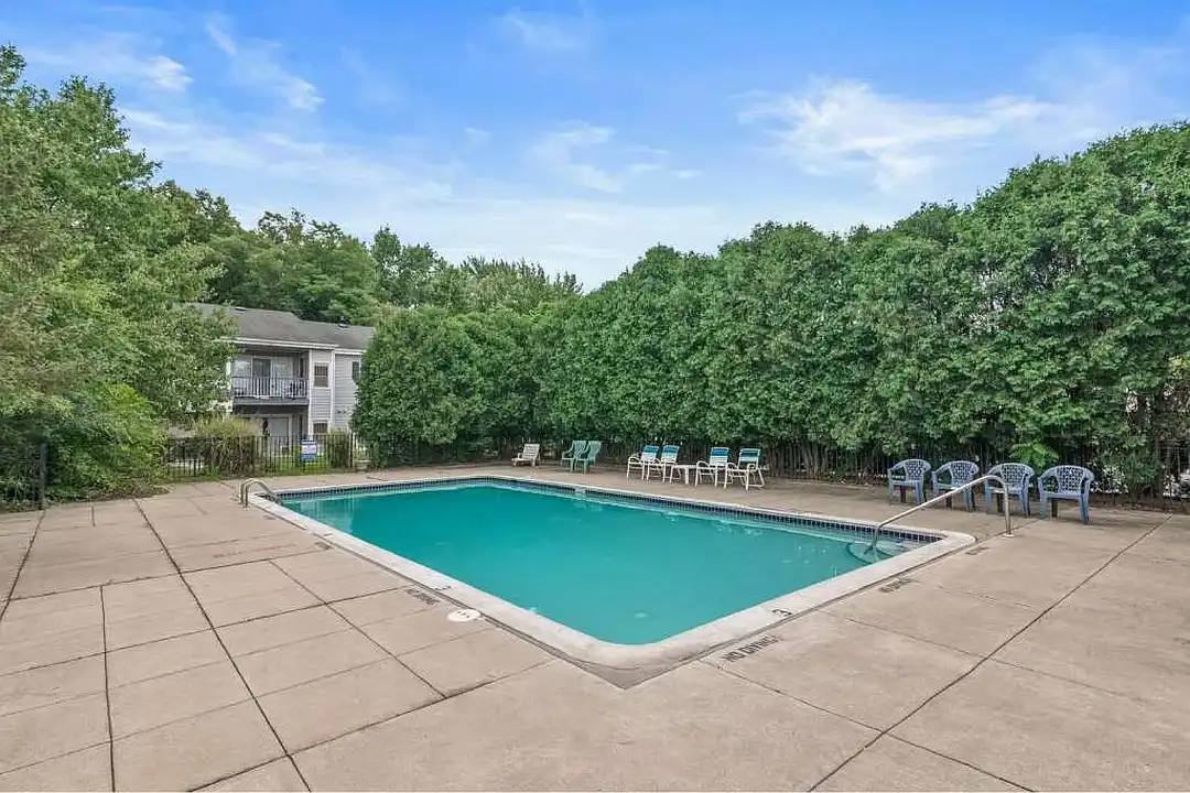 Parchment Pointe Townhomes - 450 Haymac Dr - Parchment, MI | Rent.