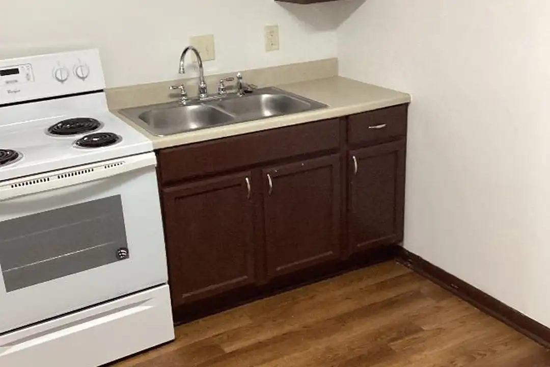 5108 Shannon Dr - Cross Lanes, WV | Rent.